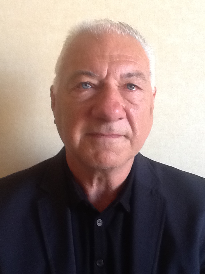 Graham Holderness – MIT Global Shakespeares