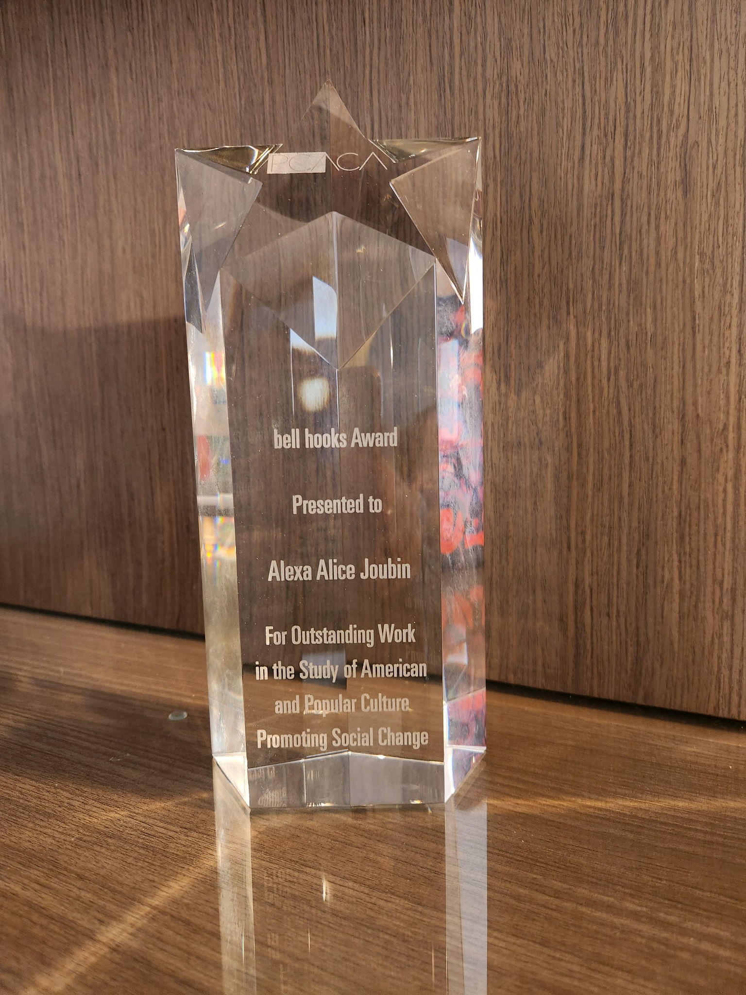 Joubin receives the bell hooks Legacy Award – MIT Global Shakespeares